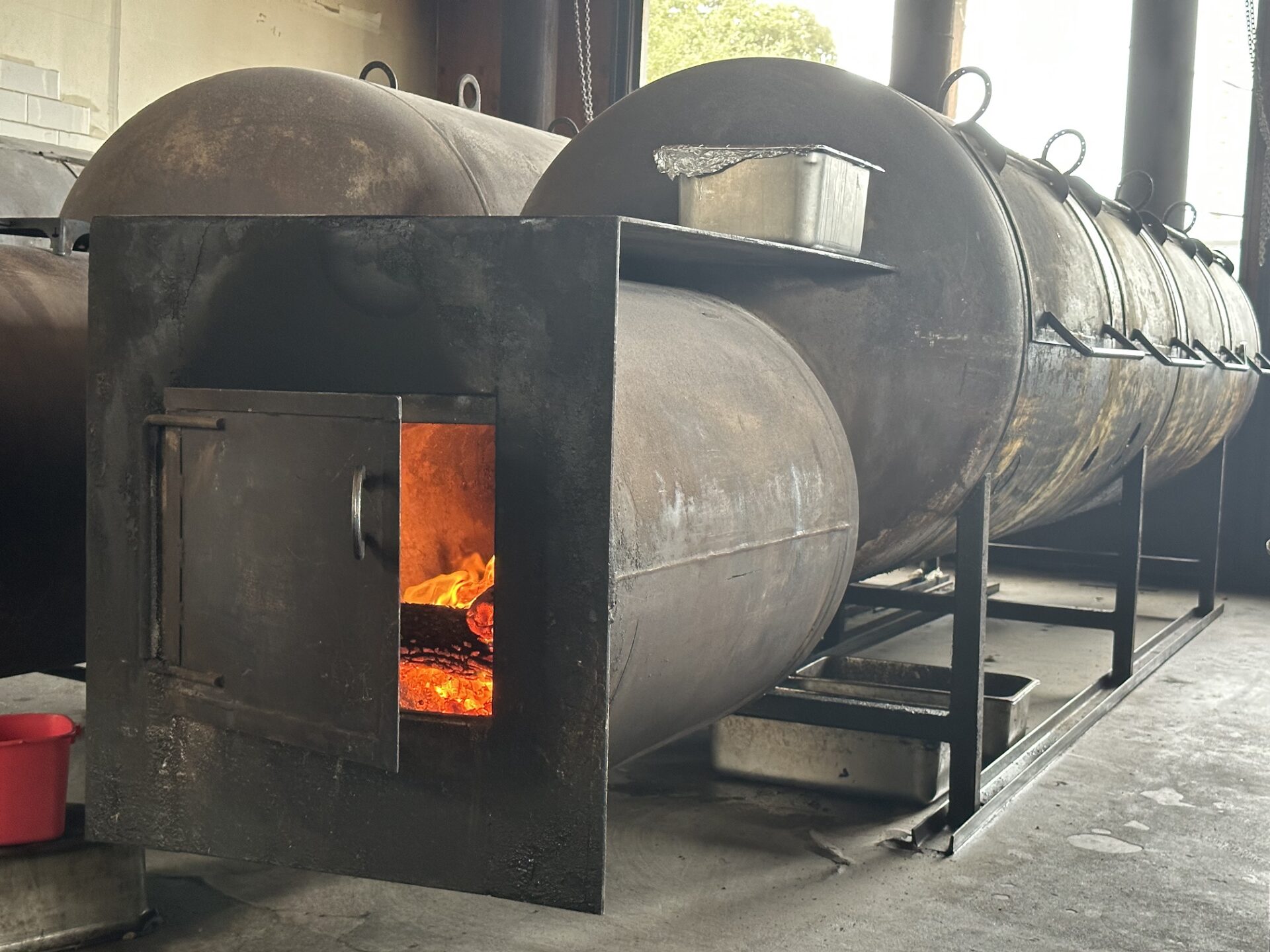 Aaron Franklin's New Barbecue Pit is Inspired by Hot Rods and Airplanes ...