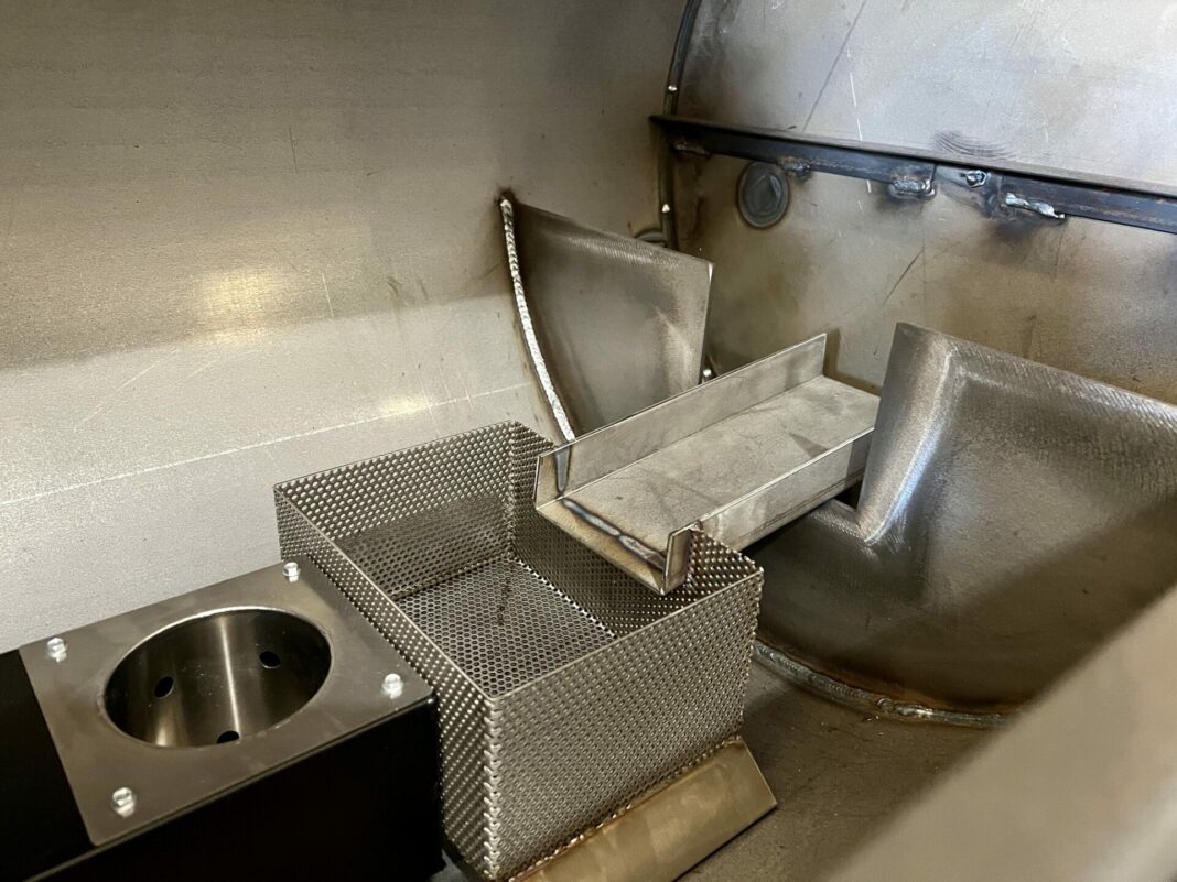 Pitts & Spitts Introduces More Smoke to the Maverick Pellet Grill ...