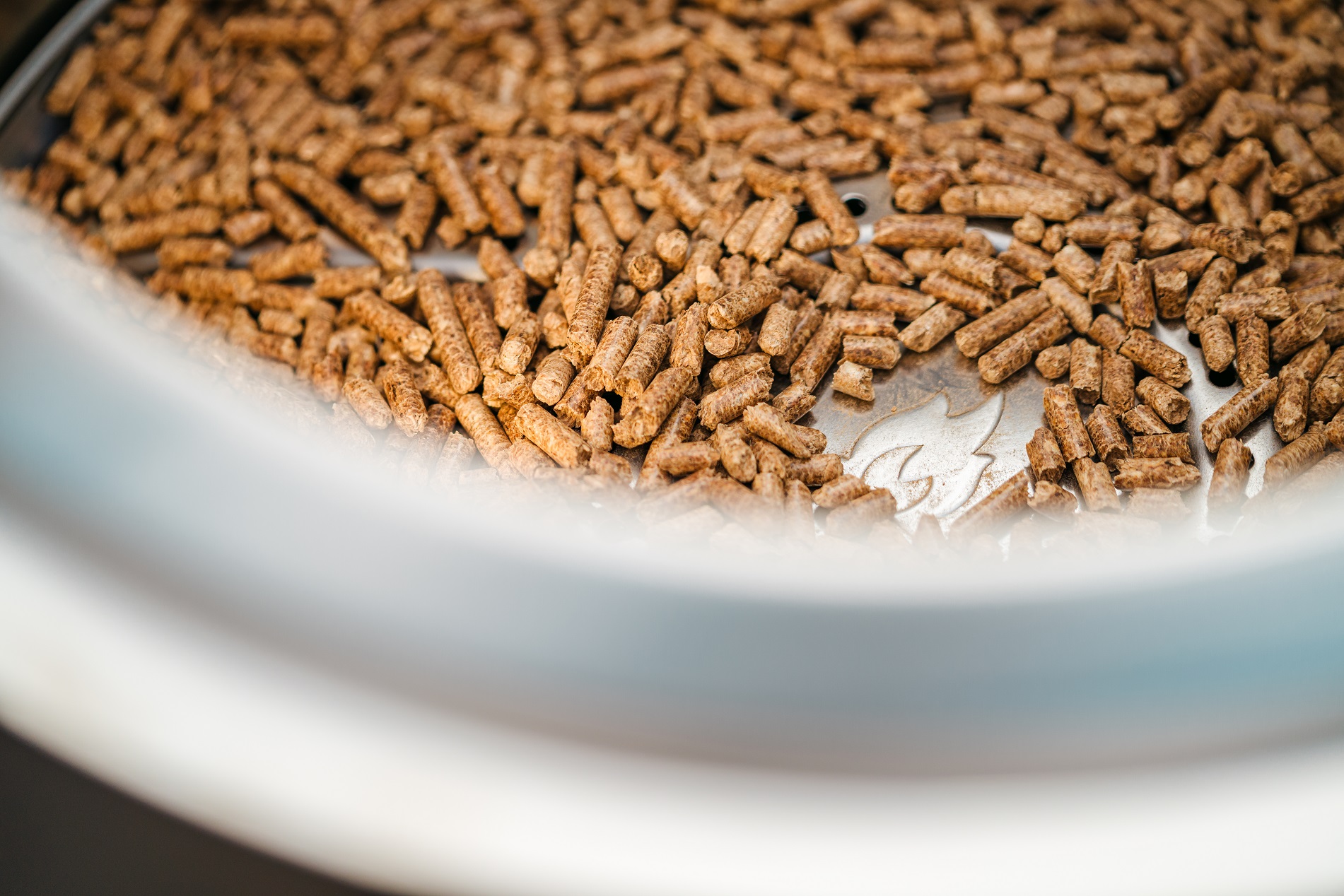 Solo Stove Fire Pit Pellet Adapter Review - Adds Convenience to Fires ...