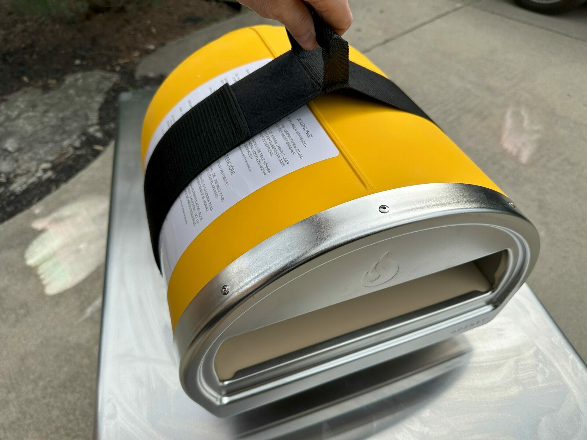 Gozney Roccbox Pizza Oven Review - It's Great, But Can it Beat Ooni ...