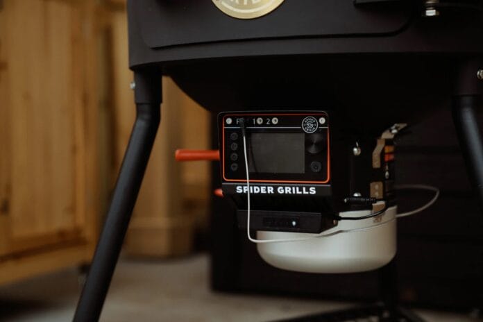 New Spider Grills Huntsman Combines a Kettle and Kamado Grill in One ...