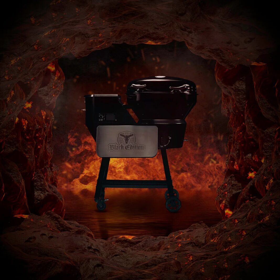 Recteq Releases Bullseye Deluxe Black Edition Direct Heat Pellet Grill ...