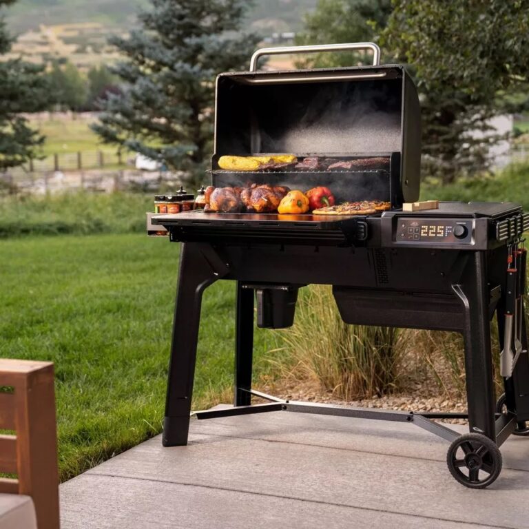 New Traeger Woodridge Pellet Grill is Their Best Buy, Watch Out ...