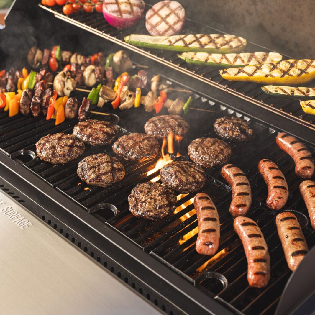New Recteq X-Fire Pro 825 Pellet Grill - 2 Fire Pots, 1 for Open Flame Cooks - CookOut News ...
