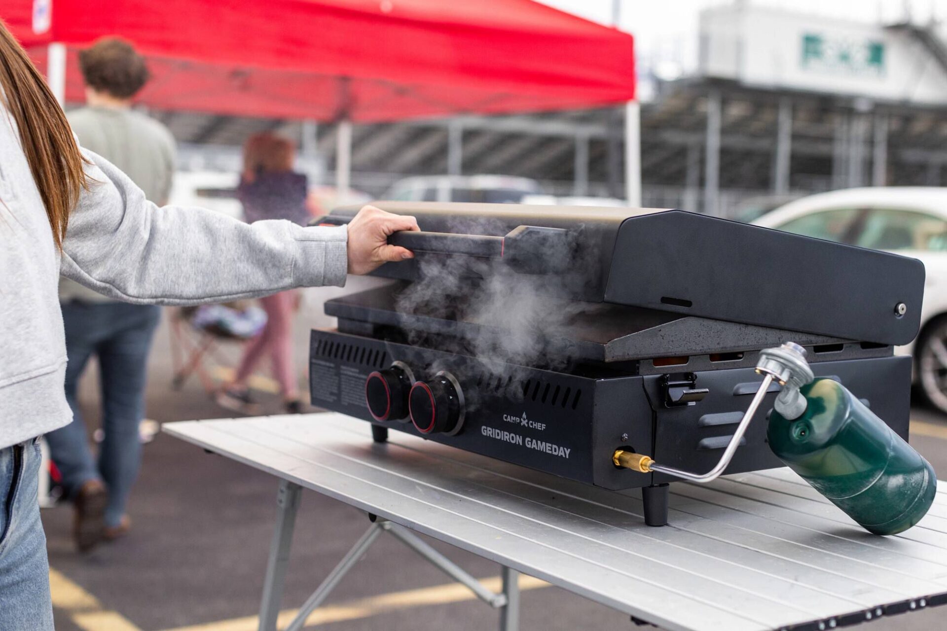 Camp Chef Releases Gridiron Gameday Portable Griddle - CookOut News ...