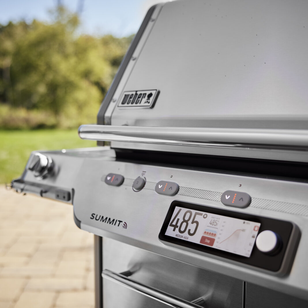 Innovative Weber Summit Smart Gas Grill Earns Design Award - CookOut ...